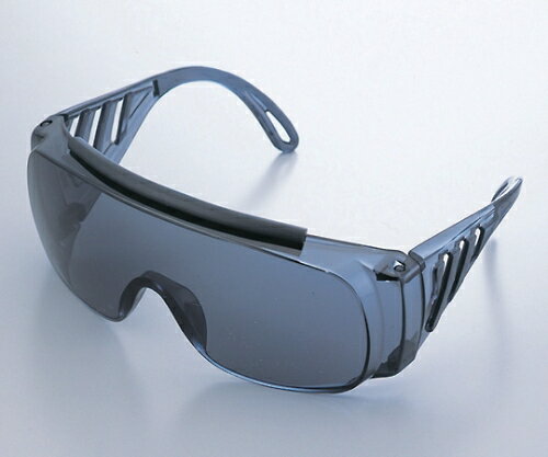 仕様 材質：PC（ポリカーボネート） 紫外線カット：313・365nm／99.9％ めがね併用可 重量：43g仕様 材質：PC（ポリカーボネート） 紫外線カット：313・365nm／99.9％ めがね併用可 重量：43g