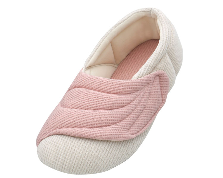 歩行関連 シューズ ・ワッフル生地で足元さわやか。 ●サイズ／M：22.0〜23.0cm、L：23.5〜24.5cm、LL：25.0〜26.0cm、3L：26.5〜27.5cm（ピンクのみM〜LL）、ワイズ：9E相当●重さ／約70g（片足L...