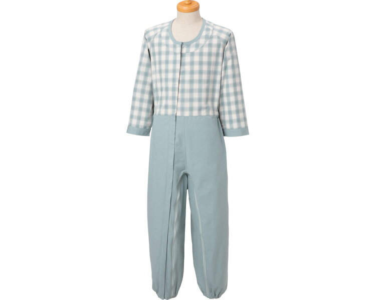 衣類関連 つなぎねまき ・胸元から足首まで1本のファスナーで開閉ができるフルオープンタイプ。制菌加工ポリエステル使用。 ●素材／制菌加工ポリエステル30％、綿70％●付属品／フックキー2個●生産国／中国●洗濯機可●脱水機可●乾燥機可（60℃...