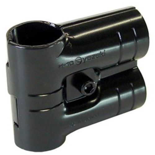 特長:●組立分解ができるメタルジョイントです。●ダブルパイプに使用します。●Φ28イレクターパイプの切り口にJ-110Aをはめてイレクター専用サンアロー接着液で接着してください。●メタリックゴールド、パールシルバー色のパイプをお使いの場合は...