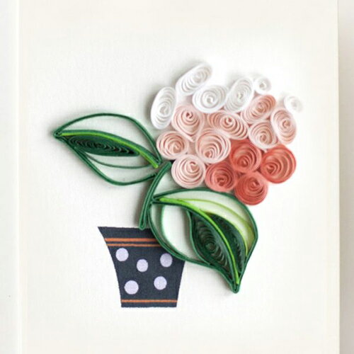 [サイズ]・カード:8.5cm×6.5cm・封筒:9.5cm×7.5cm[重量]約45g[原産国]ベトナム・梅雨を彩る花、あじさい(ハイドランジア)のカードです。・細長い紙をくるくると丸めたパーツをいくつも組み合わせたペーパークイリングで、...