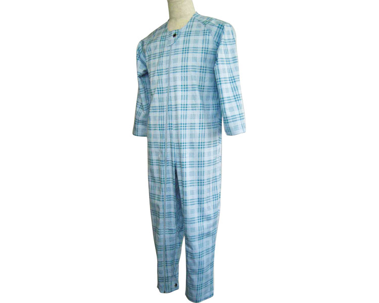 衣類関連 つなぎねまき ・胸元〜足首＆股部分がフルオープン。特殊ホックはいたずら防止に。・胸元と足首元に特殊ホック。※お洗濯の際はタッチホックとファスナーを必ず閉じてください。 ●素材／綿35％、ポリエステル65％●生産国／中国●洗濯機可●...