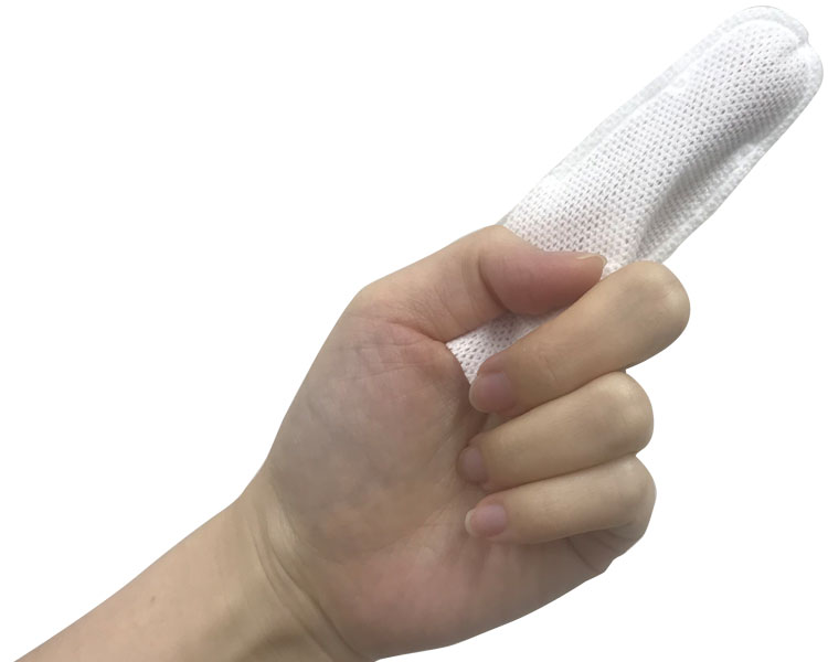 ・お口スッキリ！指型歯磨きシート。 ・指サック型なので指の感覚でやさしく、しっかりと拭けますし、マッサージするのに便利です。●サイズ（1枚当たり）／5×12cm ●材質／レーヨン、パルプ、PET/PE ●成分／水（基剤）、PG（湿潤剤）、ベ...