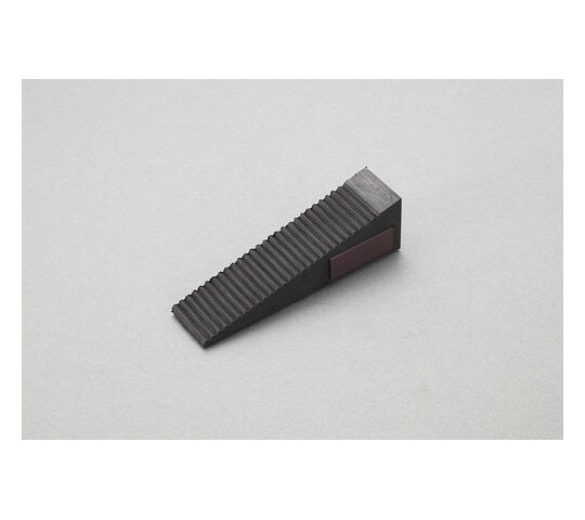 材質：天然ゴム カラー：黒 使用可能範囲：5/30mm（ドアと床のすき間） サイズ：30(W)×120(L)×35(H)mm 付属品：マグネット 底面にすべりどめシリコン貼りのため、強力にとまります。 未使用時は、鉄扉にとめておけるマグネッ...