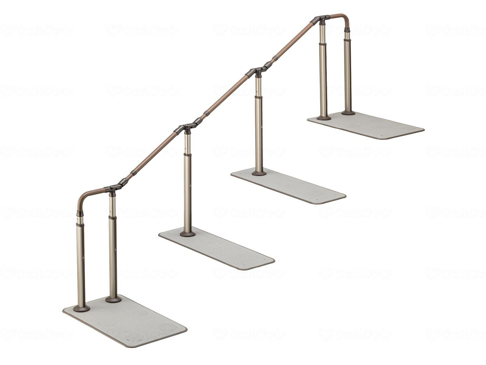 サイズ・重量 重量67kg コメント ○握りやすい楕円伸縮手すり 　手すりが大きなカーブ形状なので握ったときに手のひらが痛くなりにくくしっかりと指の関節がかかるので安定した歩行動作ができます。 ○140の無段階調節手すり 　手すりが大140...