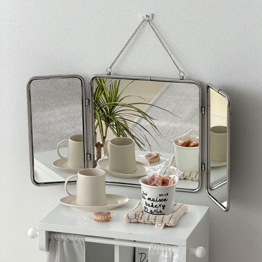 商品情報サイズ幅 30m 高さ 60cm材質Stainless, Glass色シルバー(Silver)製品の注意事項※サイズは測定の方式によって誤差が生じる場合がございます。色はモニターおよび照明によって本イメージとは多少異なる場合がござい...