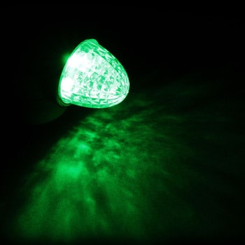 ミニサイズLEDバスマーカー超高輝度LED搭載。配線方法を変えるだけで常時点灯と点滅の2パターンが選択でき、点灯/点滅の配線に同時に電気を流すと点灯を優先。レンズは零(ZERO)シリーズ Wレンズの採用でインナーレンズとアウターレンズの効果...