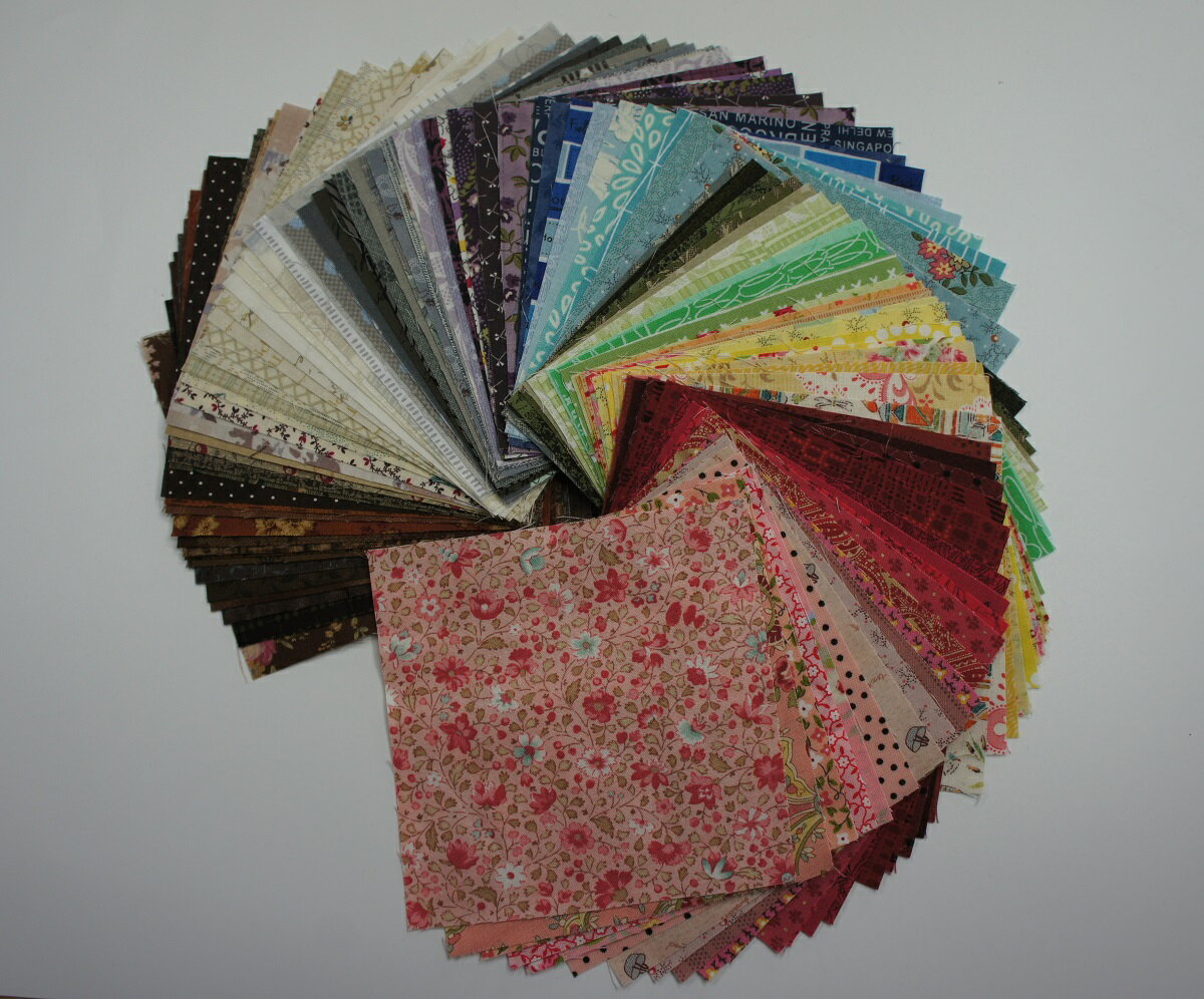 柴田明美のおまかせプリント生地100枚（100色） 商品詳細 素材 コットン サイズ(約) 縦11cm×横12cm×100枚 カラー プリント生地100枚 ご注意 布は変わることがあります。布の組み合わせは柴田明美のおまかせになります