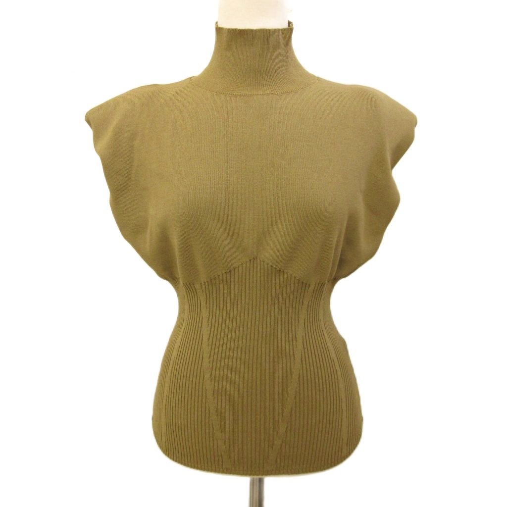 【中古】未使用品 ザラ ZARA タグ付き ニット カットソー L ベージュ系 レディース 【ベクトル 古着】 260530ブランドザラ ZARA表記サイズL実寸サイズ着丈：52cm　ゆき丈：26cm　裾幅：21cm　　素材ナイロン、レーヨ...