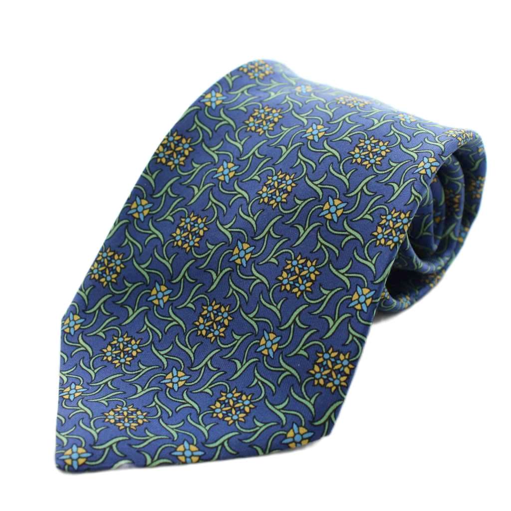 【中古】エルメス HERMES レギュラータイ ネクタイ 花柄 総柄 シルク 青 ブルー /AN83 ■OH メンズ 【ベクトル 古着】 260319ブランドエルメス HERMES実寸サイズ剣先 約9cm　全長 約142cm　素材絹色青 ブ...