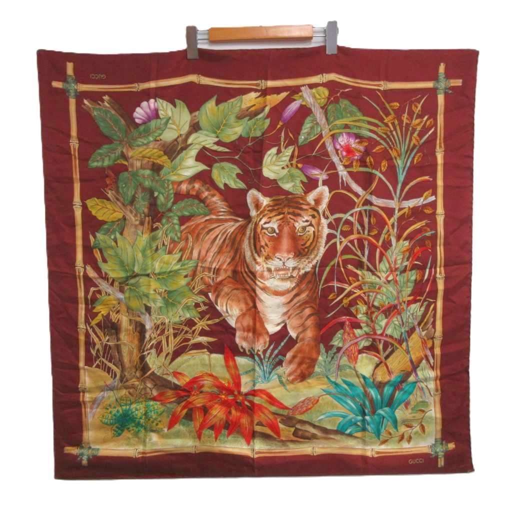 【中古】グッチ GUCCI 美品 ヴィンテージ シルクスカーフ 大判 トラ柄 タイガー × バンブー アニマル柄 レディース 【ベクトル 古着】 260615ブランドグッチ GUCCI表記サイズ素材表記なし実寸サイズ縦：約85cm　横：約8...