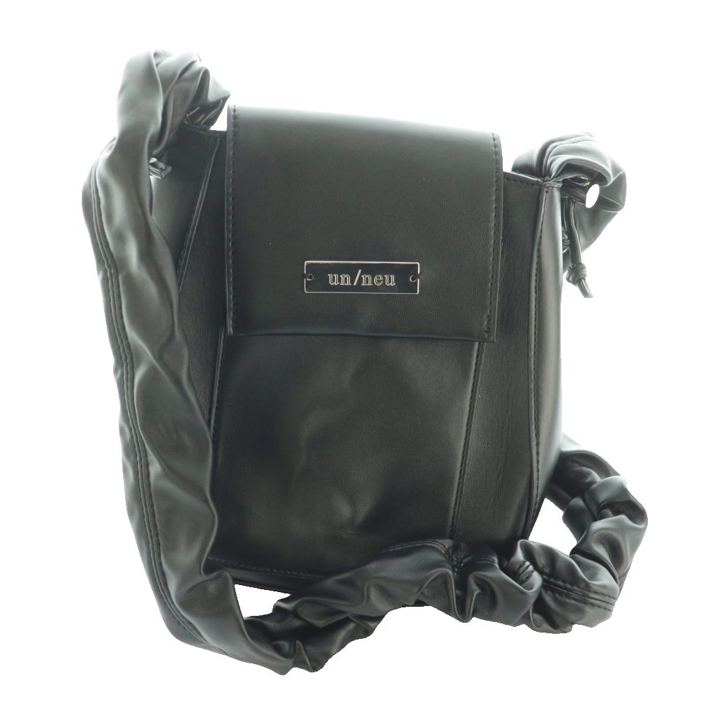 【中古】アンヌ un/neu ショルダーバッグ 黒 ブラック /SS ■OS レディース 【ベクトル 古着】 260226実寸サイズ持ち手の長さ：-cm　ヨコ：約18.5cm　タテ：約20cm　マチ：約7.5cm　ショルダーの長さ：約105...