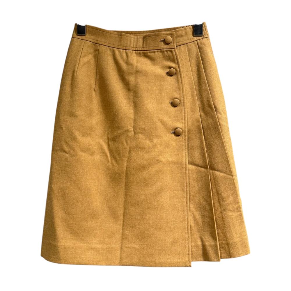 【中古】ダックス DAKS ゴルフウェア ショートパンツ ハーフ M 黄土色 ■GY61 レディース 【ベクトル 古着】 260121ブランドダックス DAKS表記サイズM実寸サイズウエスト：約62-66cm　もも幅：約33cm　裾幅：約3...