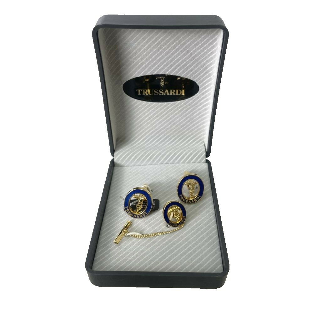 【中古】トラサルディ TRUSSARDI タイピン カフス セット ビジネス ロゴ ゴールドカラー ■GY99 メンズ 【ベクトル 古着】 260424ブランドトラサルディ TRUSSARDI表記サイズ--実寸サイズセット商品のため　計測不...