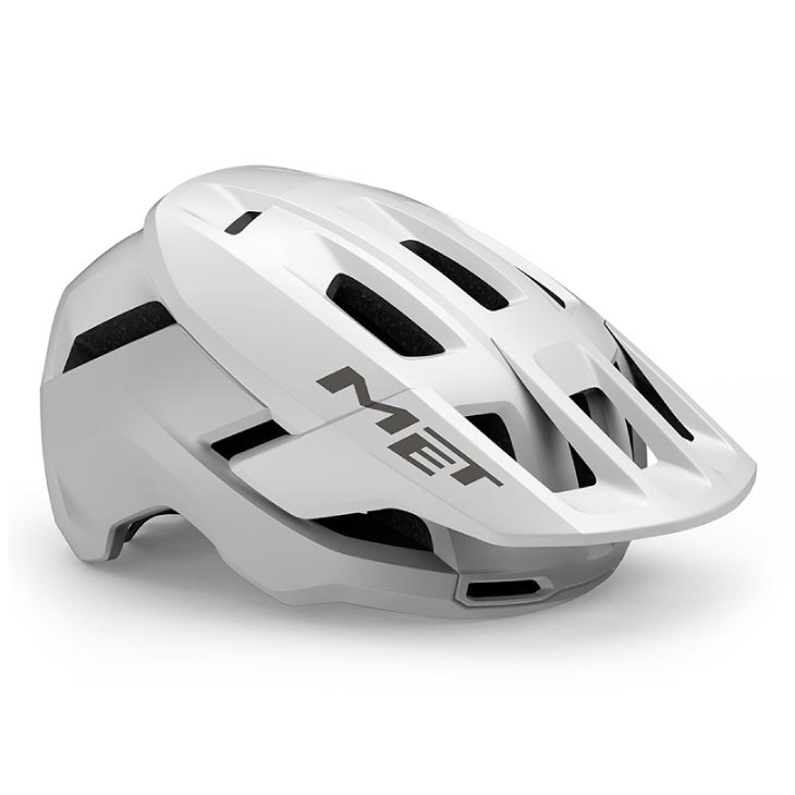 ■カラー：ホワイト/マット ■サイズ：M(56-58cm)、L(58-61cm) ■参考重量：M(約380g)、L(約420g) ■インモールドポリカーボネートシェル ■EPSライナー ■Safe-T Heta フィットシステム ■JAN：...