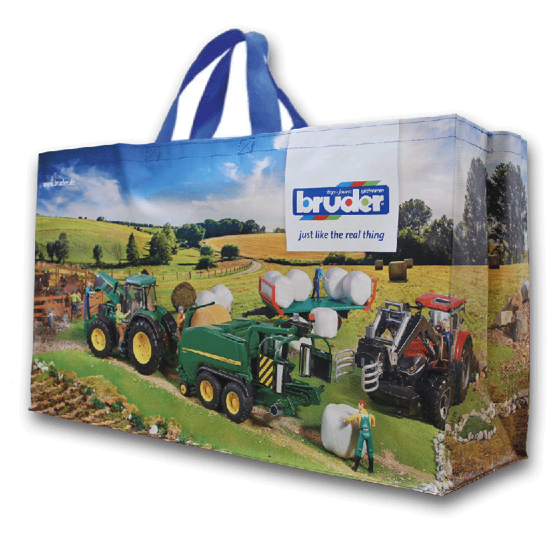 BRUDER製品を入れることが可能なポリプロピレンバッグです。 ロゴとデザインが、bruderファンにはうれしい仕様です。 ※ブルーダー商品と一緒にご注文の場合、包装をご希望された場合は、PPバックは包装せず、商品と一緒に同梱させていただきます。