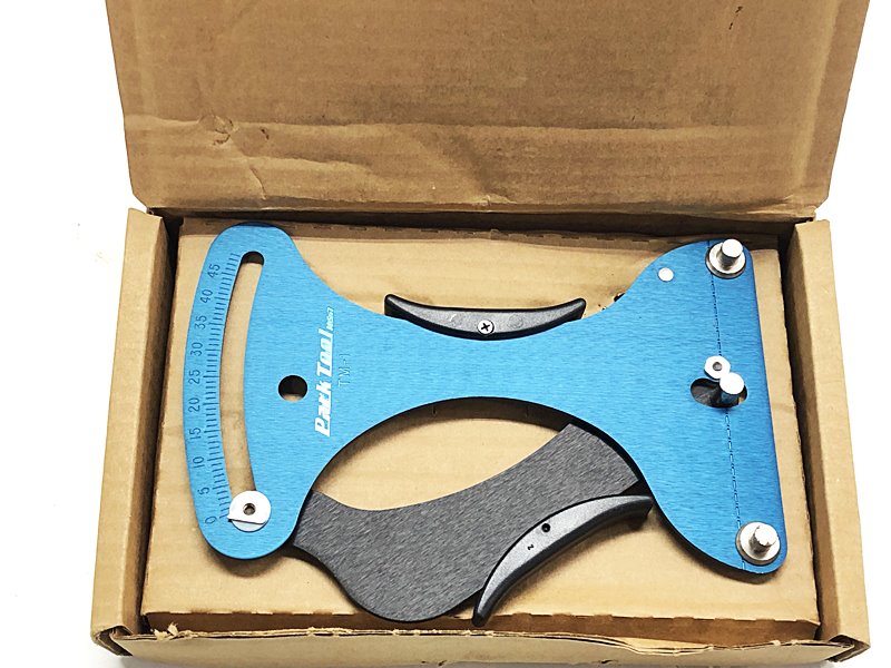 自転車基本情報 商品名 未使用品 パークツール PARKTOOL スポークテンションメーター SPOKE TENSION METER商品種類参考価格-重量-状態レベル中古：S（ほぼ新品・新古未使用品）状態説明箱付きで、恐らく未使用品ですが、...