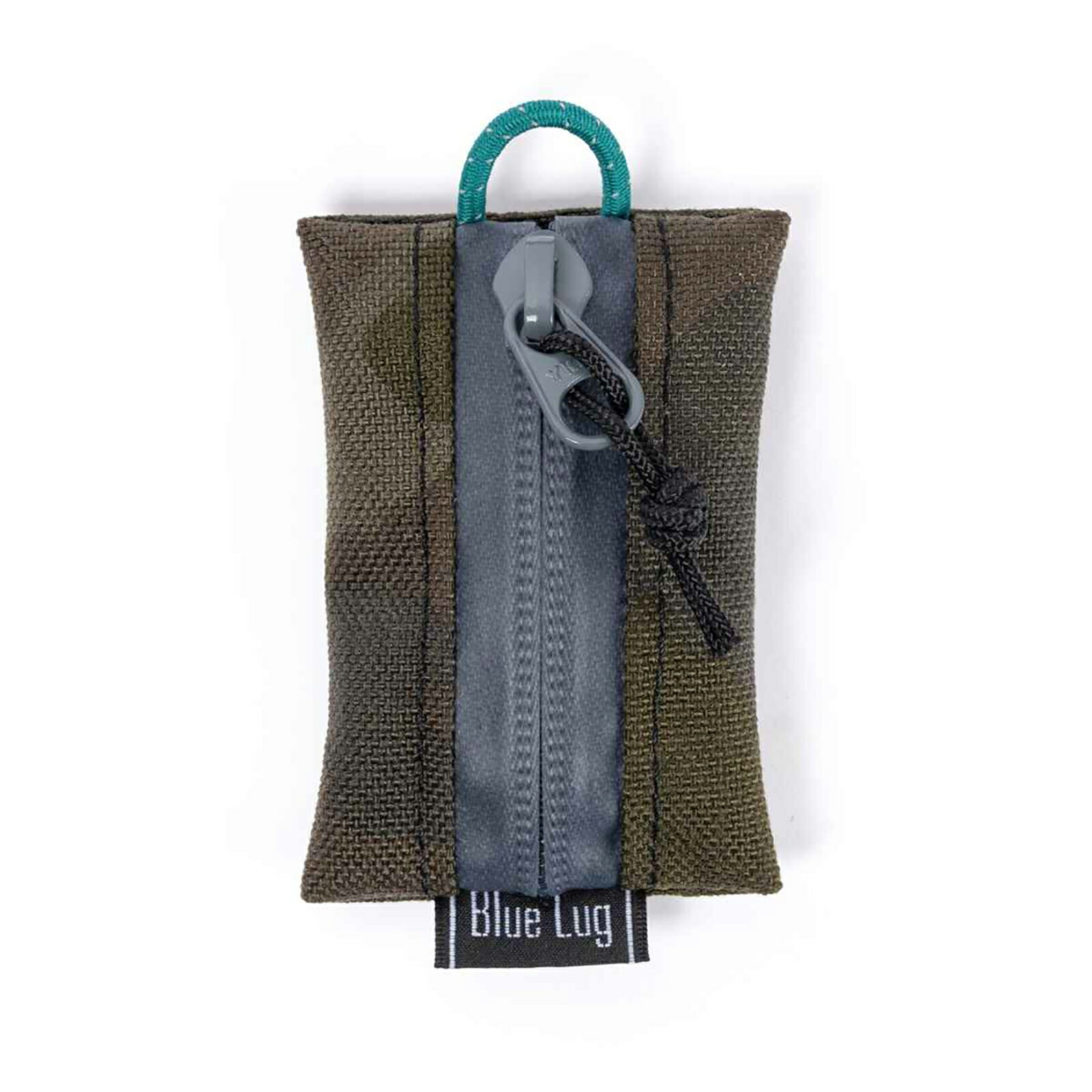 BLUE LUG[ブルーラグ]kozeni pouch camo/slate 商品説明 あんちゃんの考える防災ポーチの中の一つ、コゼニポーチです。小銭がたくさん入るポーチです。災害時ライフラインが停止した場合は携帯電話が使えなくなる可能性も...