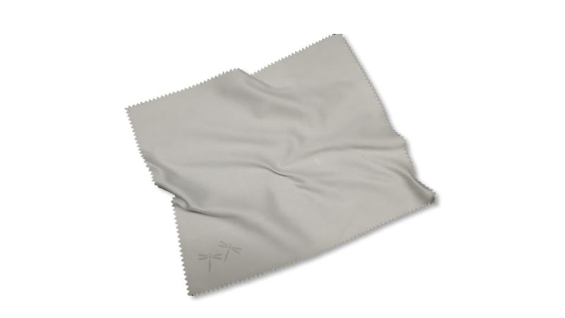 NewStep 300回使用可能 【72時間(3日間)曇らない最強の眼鏡クロス】サイズ 約15cm×17cm素材ポリエステル、ナイロン製造国 韓国