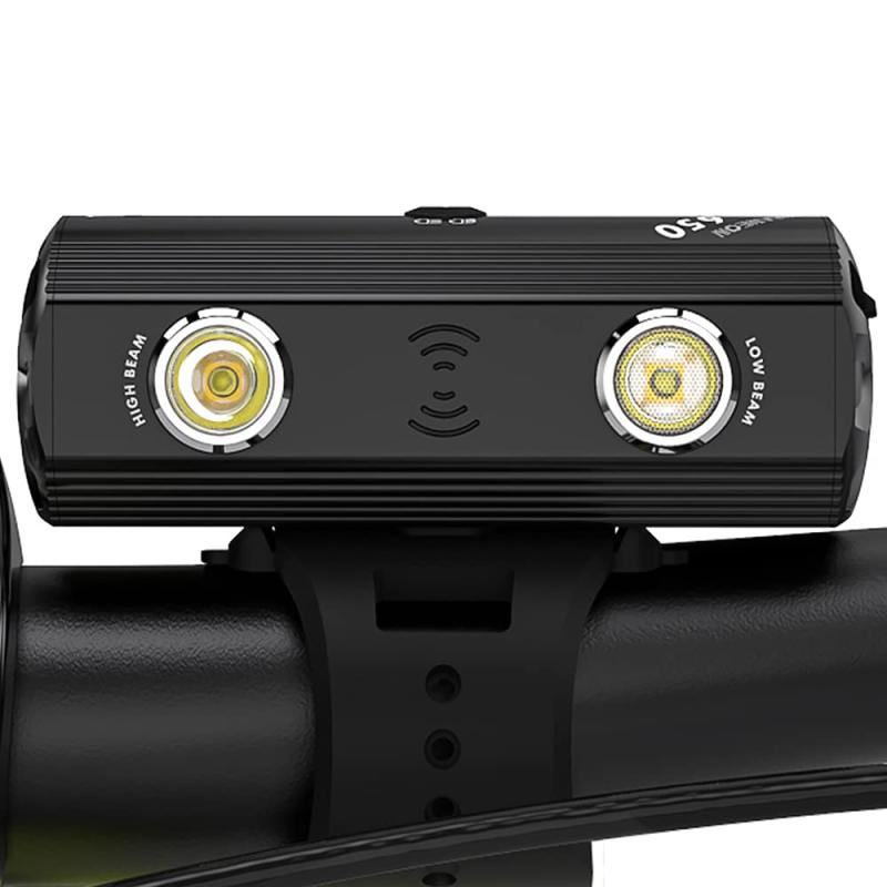 VOLO URBANEON 650 自転車ブライトヘッドライト - 明るさ自由に調整可能なLEDバイクライト - アーバンバイクとコミューターバイクのサイクリングライトームワイドアングルサイクリングセーフテ【コンパクトでユニークな産業デザイ...