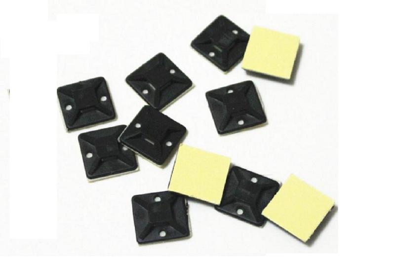 マウントベース 粘着テープ 付 結束バンド ケーブルタイ 固定 ベース 配線固定ベース。結束バンド、ケーブルタイの固定用ベース。粘着テープ付なので、台紙からはがすだけで簡単に取り付け可能です。バラバラになりがちなケーブル、コードなどをひとま...