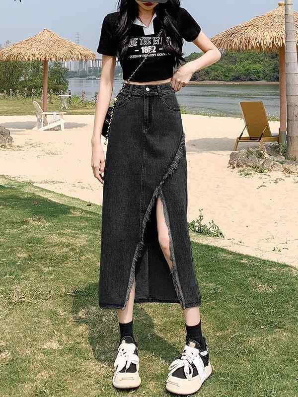 ・カテゴリ: 半身裙・スタイル: 通勤風・柄: 無地・加工: 起毛・素材: デニム、綿50%以上70%未満・シルエット: イレギュラーヘム・スカート丈: ミモレ丈・マキシ丈・デザイン特長: スリット・カラー展開: ダークグレー、レトロブルー...