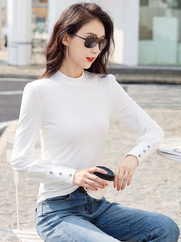 ・カテゴリ: Tシャツ・スタイル: 通勤風、カジュアル・主な素材: レーヨン90%-95%・柄: 無地・ネックライン: ハーフハイネック・袖丈: 長袖・フィット感: レギュラーフィット・着丈: 普通丈(50cm超-65cm以下)・袖型: レ...