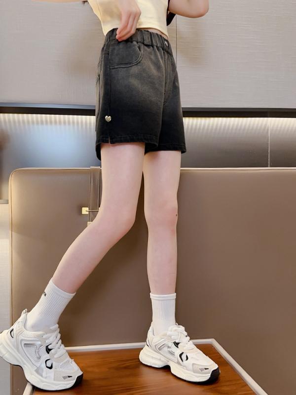 ・カテゴリ: 子供用パンツ・スタイル: 韓国風・素材: デニム（綿85%）・安全基準: B類・パンツ丈: ショートパンツ・対象性別: 女の子・対象年齢: 中大童（8歳以上、140cm以上）・加工: 柔軟処理・デザイン要素: スポーツ、トレン...