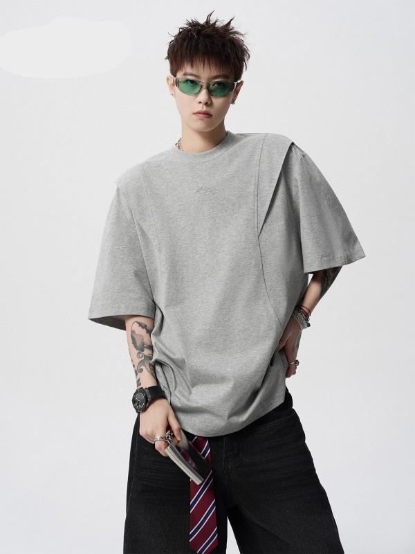 ・カテゴリ: Tシャツ・スタイル: カジュアル・主な素材: ポリエステル100%・柄: 無地・シルエット: ルーズフィット・ネックライン: クルーネック・袖丈: 半袖・厚み: 薄手・対象: メンズ・着用シーン: カジュアル・デザイン詳細: ...