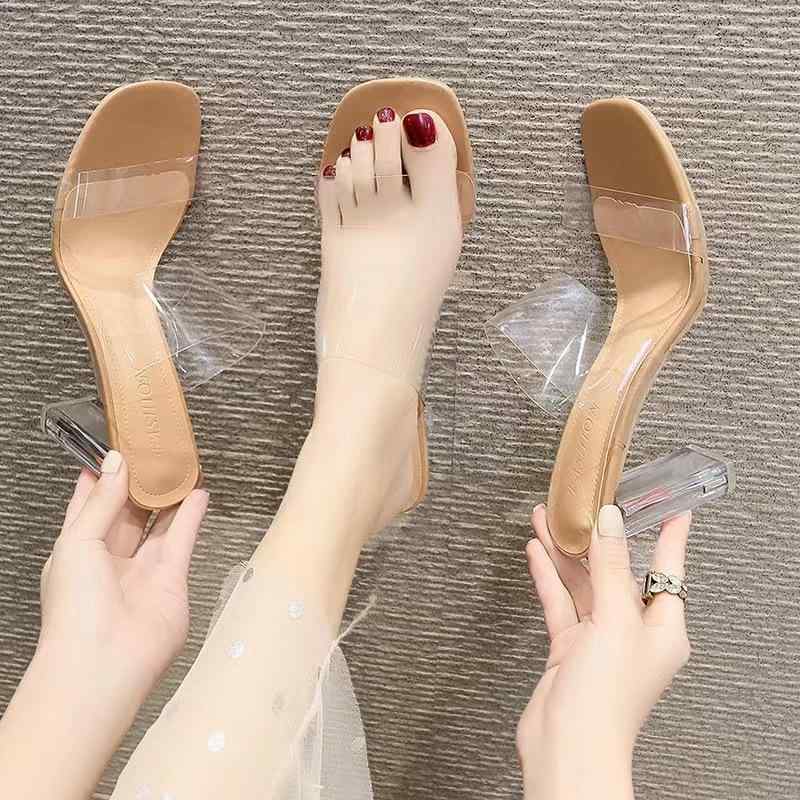 ・カラー展開: 杏色7cm、杏色9cm、米色7cm、米色9cm・サイズ展開: 34、35、36、37、38、39、40、41、42・アッパー素材: PU・カテゴリ: 一字型サンダル・スタイル: 韓国風・つま先形状: スクエアトゥ・靴底素材:...