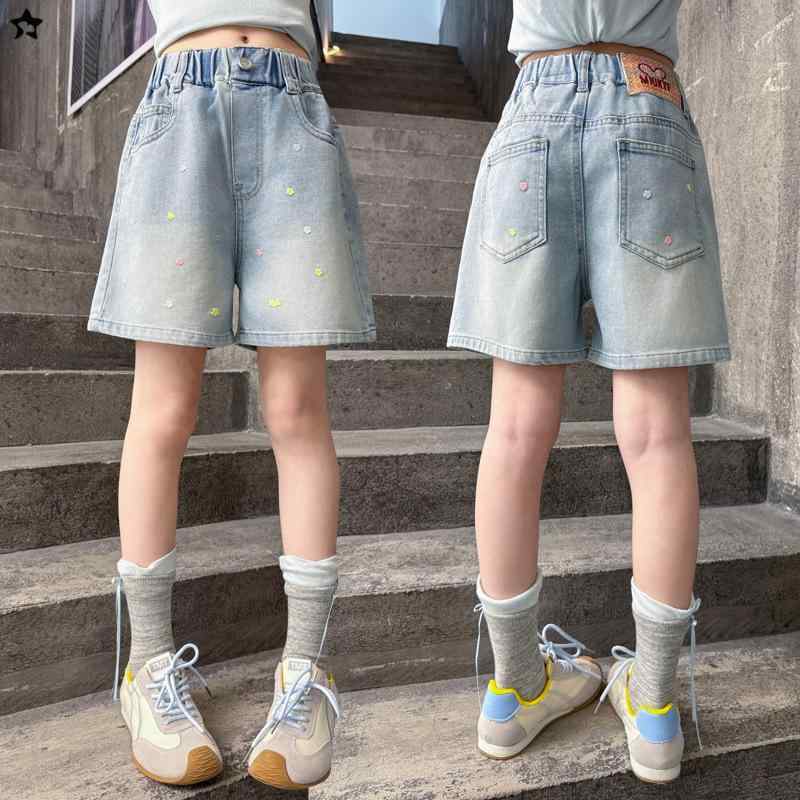 ・カテゴリ: キッズパンツ・スタイル: 韓国風・安全基準: B類・パンツ丈: ショートパンツ・主な素材: 綿85%・性別: 女の子・対象年齢: 中大童（8歳以上、身長140cm以上）・デザイン: ジーンズ・生地加工: 柔軟加工・要素: スポ...