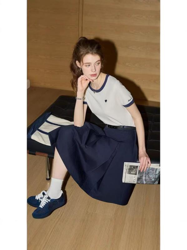 ・カテゴリ: Tシャツ・スタイル: カジュアル、レトロ・主な素材: 綿 70%以上80%未満、スパンデックス 30%以下・柄: ハート・デザイン: ルーズフィット・袖丈: 半袖・袖の種類: レギュラー・ネックライン: クルーネック・工芸: ...