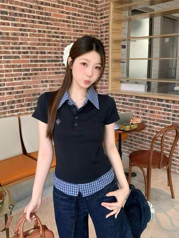 ・カテゴリ: Tシャツ・スタイル: カジュアル、清新風、甜美清新・主な素材: 綿 90%〜95%、ポリウレタン 30%以下・柄: ボーダー、チェック・デザイン: レイヤード風、切り替え、ボタン・袖丈: 半袖・袖型: レギュラースリーブ・シル...