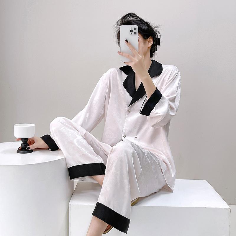 パジャマ レディース 接触冷感 シルク風 ジャガード 長袖 ロングパンツ ルームウェア セットアップ 春夏用 快適 部屋着 通気性 ゆったりとしたシルエット 高級感のあるデザイン・カテゴリ: セットアップ・素材: 聚酯繊維（ポリエステル）9...