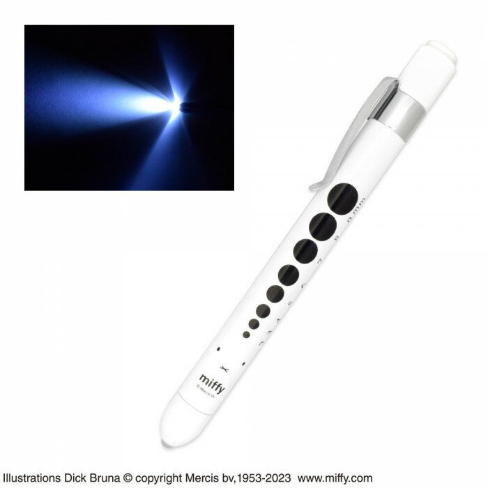 ほかのLEDペンライトはこちらから！お口やノド、耳穴のチェックにご利用できます。またペットの耳やお口のチェックにも。上部をノックすることで点灯し、再度ノックすることで消灯します。(収納する際はライトが消灯していることを確認してください。)瞳...