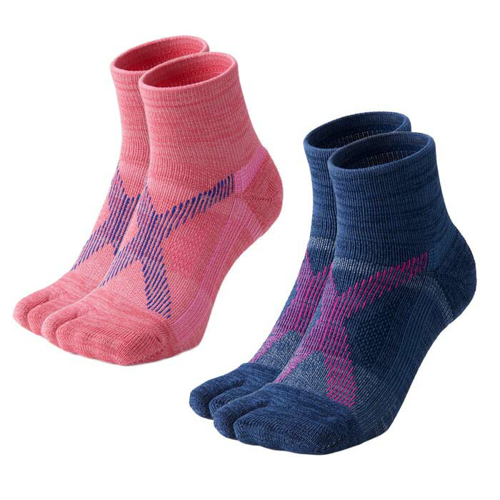 毎日のウォーキングをもっと快適に！疲れにくい歩き方をサポートする靴下。足袋型形状により指に力が入りやすく、踏ん張りが効きます。「クロスエイトテーピング」が足のねじれを保護し、アーチをサポート。編み込みの滑り止め加工で内側・外側ともにグリップ...