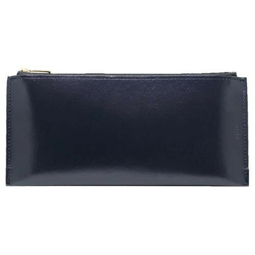 ほかのdunn製品はこちらfk094igrjsマチ、ファスナーが付いたペンケース。パスポートが入るサイズです。ペンケースとしても十分な容量を備えながら、旅券やチケットを入れてトラベルポーチとして使うこともできます。サイズ92×206×2mm...