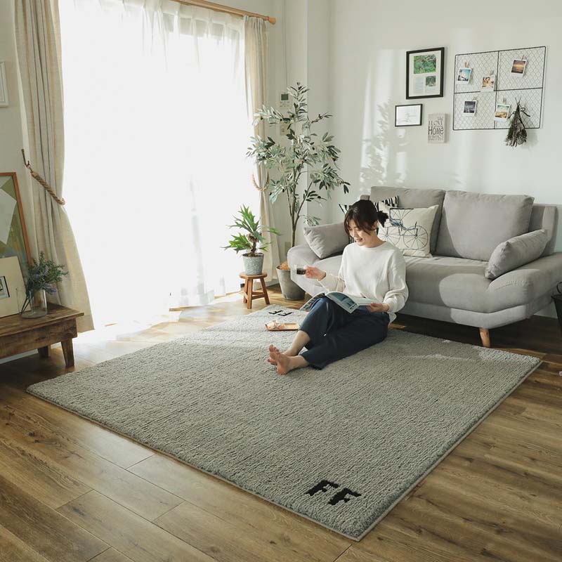 メーカー直送のため代引き・同梱はご利用になれません。同時に他の商品をご注文の場合は別途送料が発生いたしますので、あらかじめご承知おきください。沖縄県・離島地域は送料お見積もりとなりますのでご注文前にお問い合わせください。モノグラムFF ラグ...