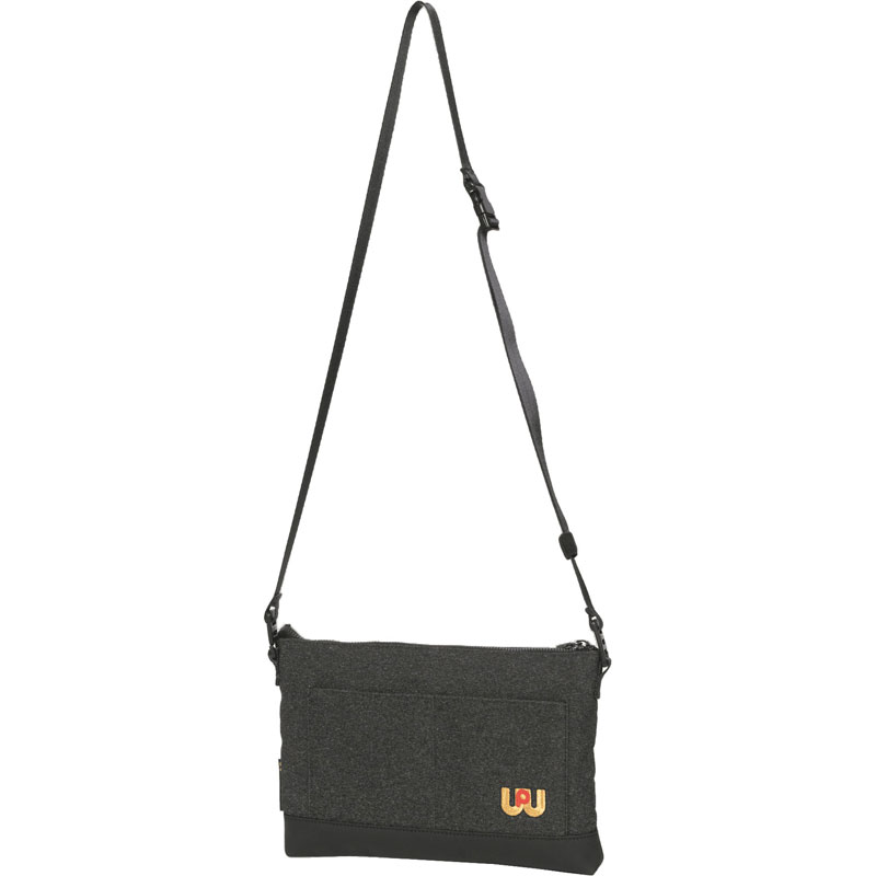 Worldpegasus サコッシュ サコッシュ ■カラー：ブラック(90) ■サイズ：W30×D3×H20cm ■素材：ポリエステル、ポリエステル (PVCコーティング) ■made in VIETNAM ウエストバック