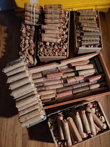 BETWEEN 1920-40's Wheat Cent mixed Rolls?READ DISCR?PRICE IS FOR 1 ROLL?商品について出品者メモ：日付や重複、三重のコインがあるかどうかは分かりません。確認しなければ分か...