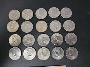 2001-D Kennedy Half Dollar roll, 2001-D Denver roll halfs, Circulated - lot #5商品について原産国：アメリカ合衆国額面：50セント流通/未使用：流通済みコイン：ケネ...