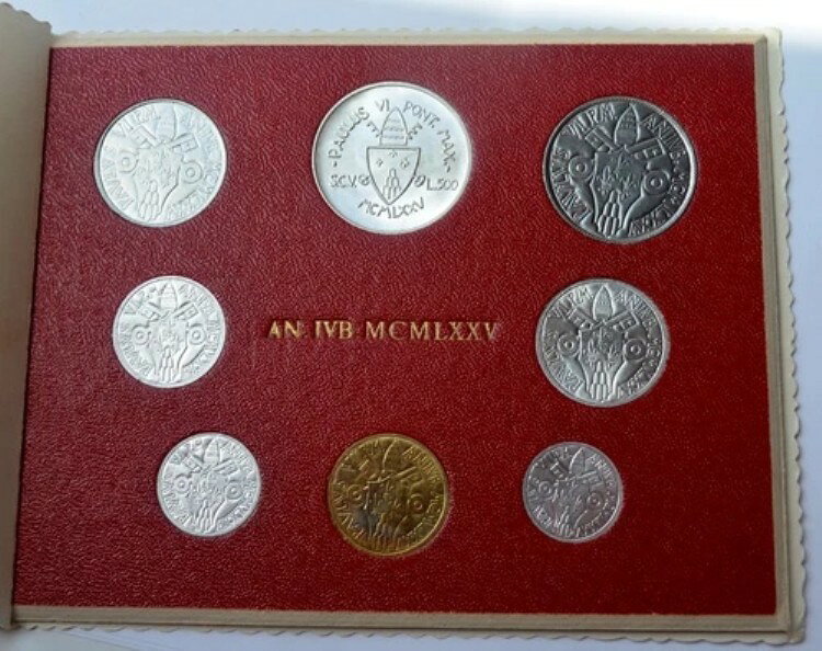 Vatican City 1975, 8 coin set, 500 Lire Paul VI, Holy Year Forgiveness, Silver.商品について額面 500リラ流通/非流通 非流通材質 銀製造年 1975年純度 0...