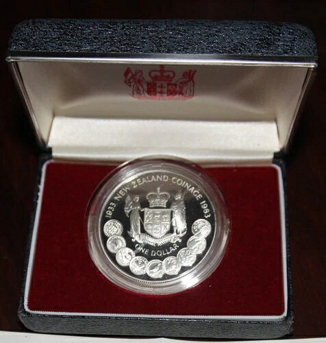New Zealand 1983 Proof Dollar - Fiftieth Anniversary of Coinage - 92.5% Silver商品について出品者からのコメント「新品で、発行時のオリジナルパッケージ入りです。複数...