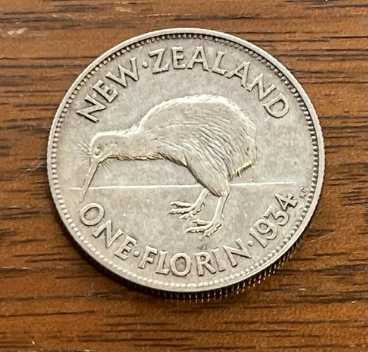 New Zealand Silver Florin 1934 KM# Coin..TM910商品について年：1934年材質：銀額面：フローリン製造国／地域：ニュージーランド流通／非流通：流通純度：0.5KM番号：4認証：未認証注意事項※以下...