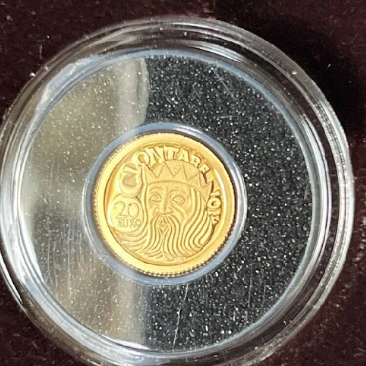 2014 Ireland 20 Euro 0.5 gram gold coin, Battle of Clontarf商品について額面 20ユーロ成分 金年 2014年純度 0.999製造国／地域 アイルランド認証 未認証注意事項※以下の注...