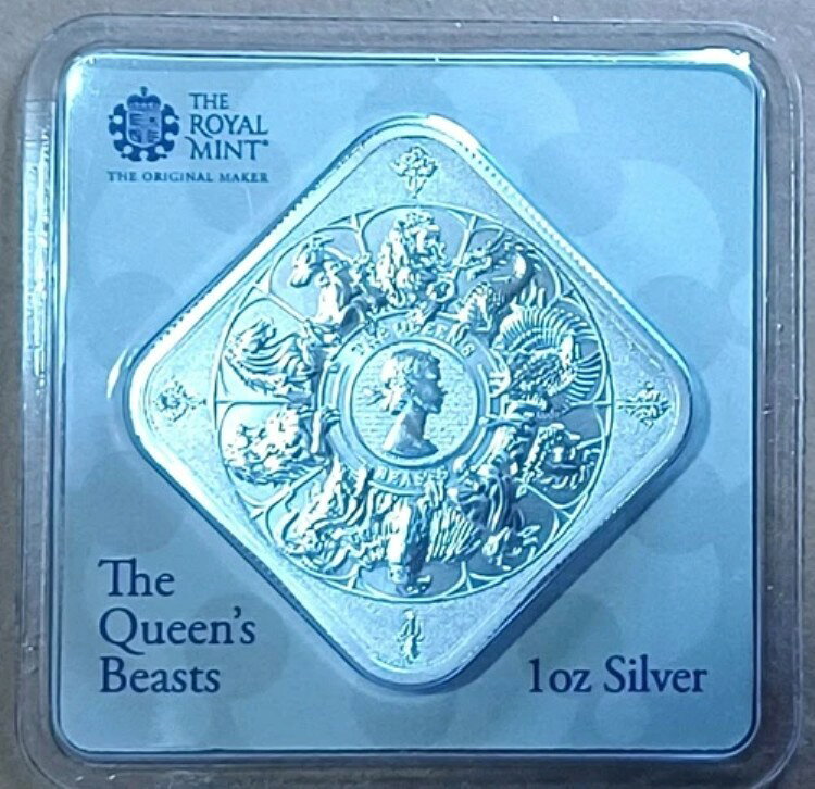 Queen's Beasts completer Bar, 1oz Silver, Secure Blister Packaging.商品について出品者からのコメント「新品」、すぐに発送可能、ブリスターパックで密封されています。ロイヤルミン...