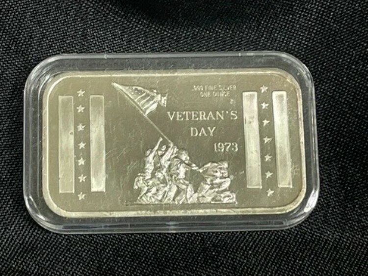 Vintage .999 Fine Silver Art Bar Veteran's Day 1973 1 oz.商品について組成：銀形状：バー製造年：1973年純度：0.999単位1オンスあたりの貴金属含有量：1オンス製造国／地域：アメリ...