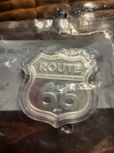 1 oz Silver - Icons of Route 66 Shield (Jack Rabbit Trading Post) Factory Sealed商品についてブランド：サンシャイン・ミント額面：1オンス流通/非流通：流通組成：...