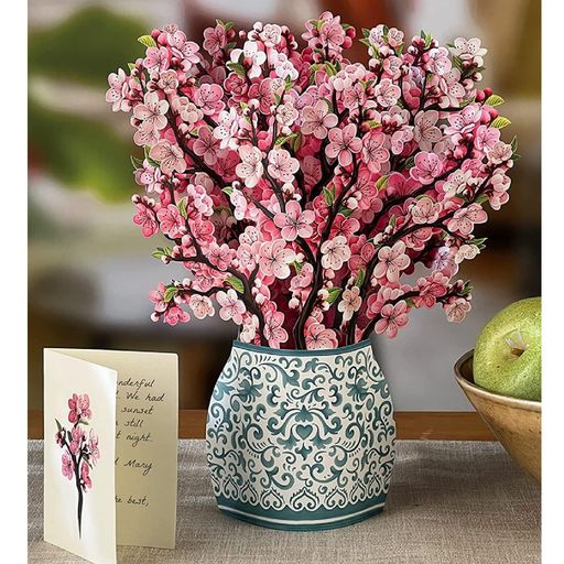 メッセージカード 【桜の3Dグリーティングカード】ロマンチックな桜をデザインの中心に据え、立体的な仕立てで重なり合うように咲き誇る躍動感を表現しています。開いた瞬間、春のロマンスが溢れ、強い視覚的インパクトを与え、祝福に確かな美しさを添えて...