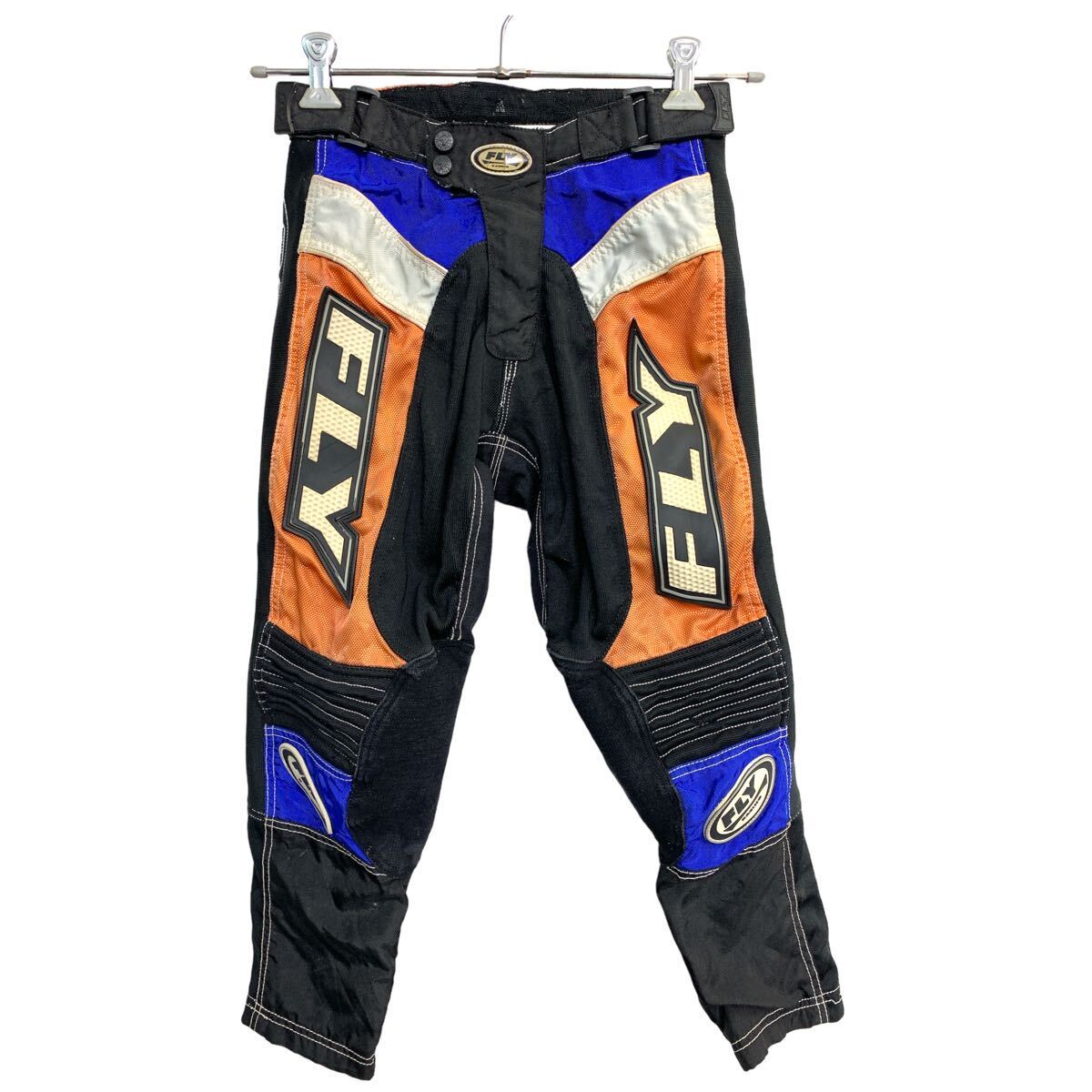 ★★複数点購入の場合は、1点分の送料で同梱発送致します。★★（合計金額が3,980円(税込)以上の場合は、送料無料となります。)商品に興味をもって頂き、誠に有難うございます。恐れ入りますが最後までお読み頂き、ご了承の上ご購入下さい。アメリカ...